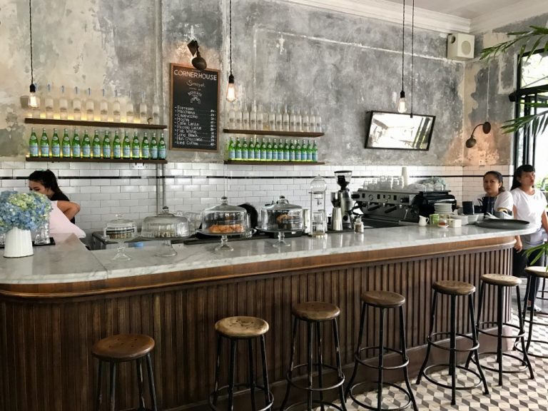 Top Instagrammable Cafes and Beach Bars of Bali - Beantown Traveller