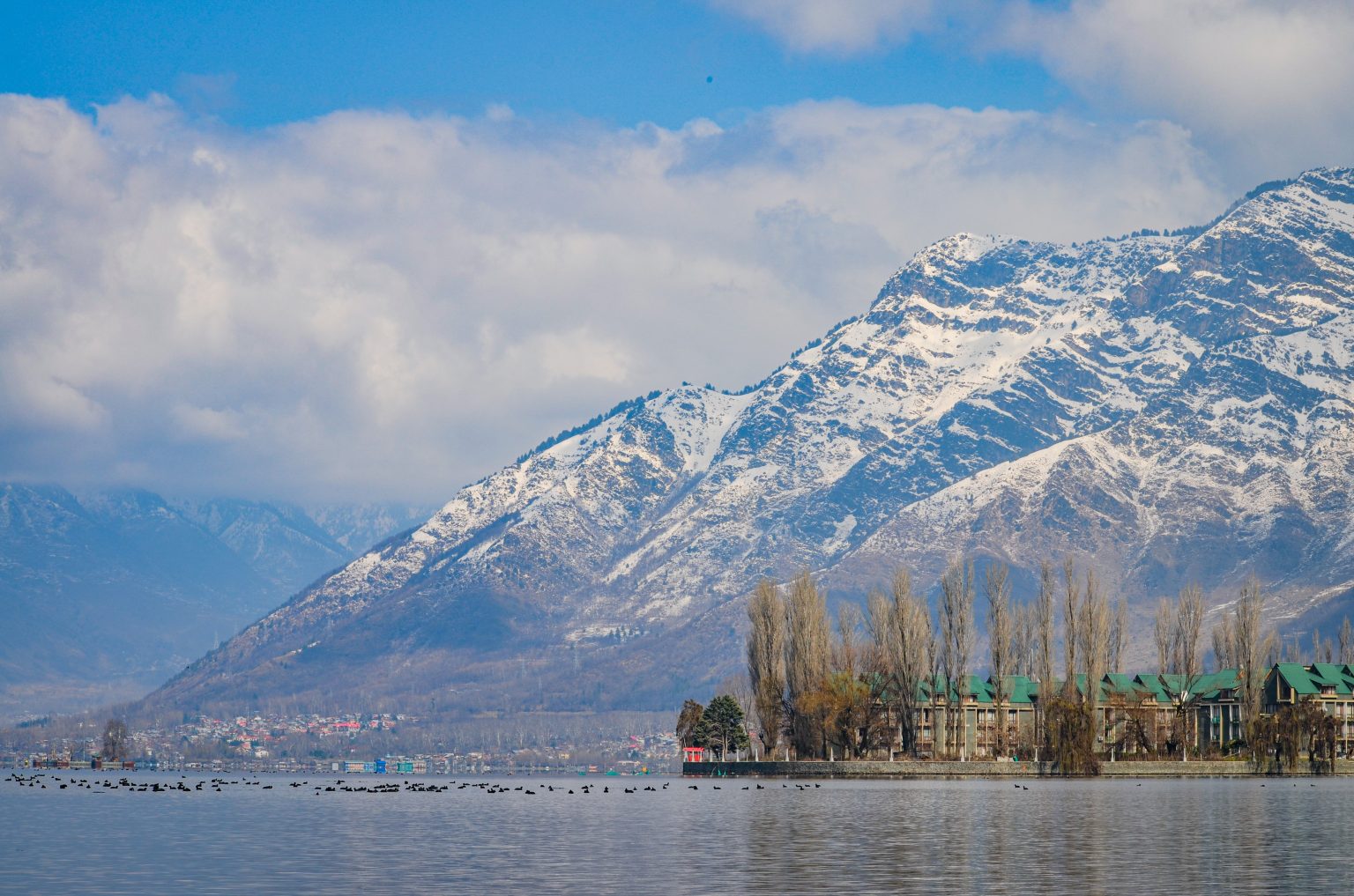 Srinagar - Things to See, Do and Where to Eat - Beantown Traveller